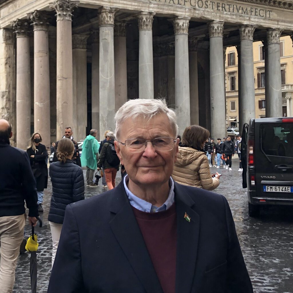 Dr Gary Rollefson | Far Horizons