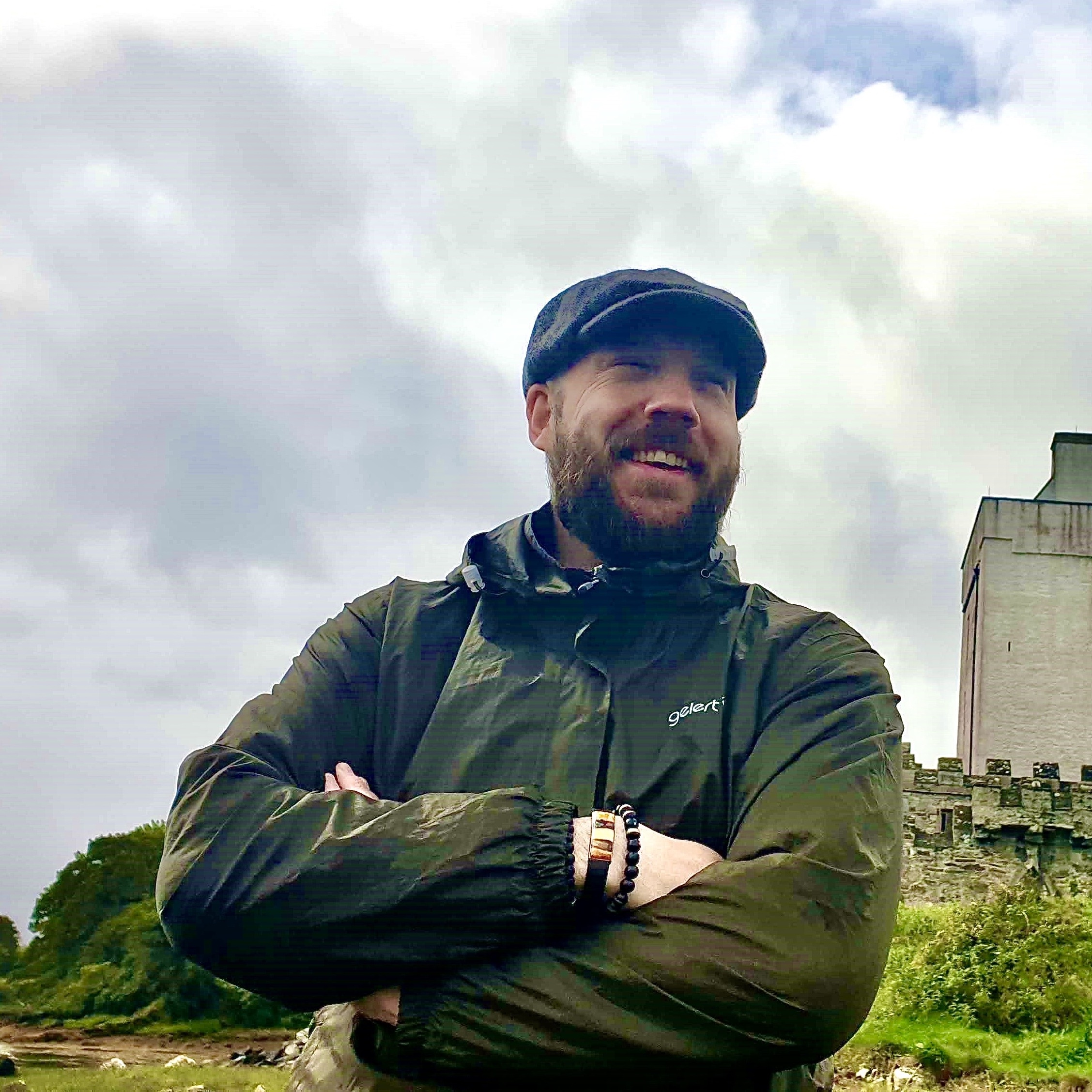 Dr Damian Shiels | Far Horizons